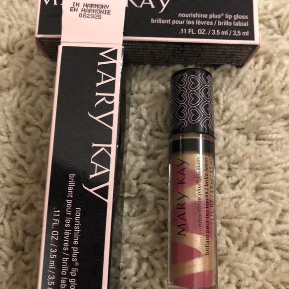 Mary Kay | Makeup | One Mary Kay In Harmony Nourishine Plus Lip Gloss ...